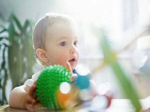 5 Tips to help your baby learn at home - Parenting with Natacha